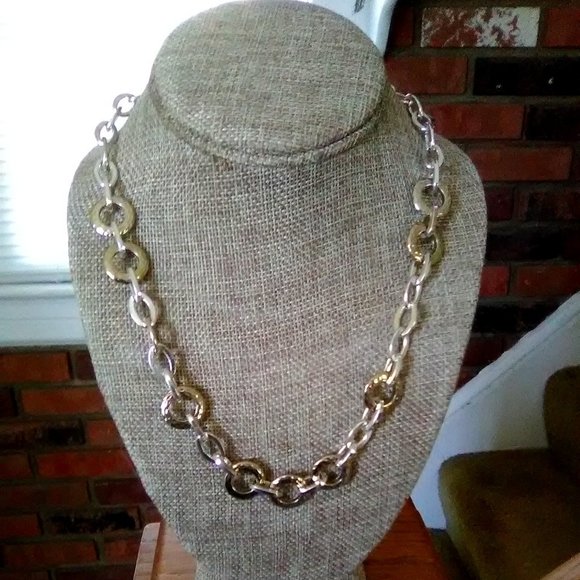 Liz Claiborne | Jewelry | Chain Link Necklace | Poshmark
